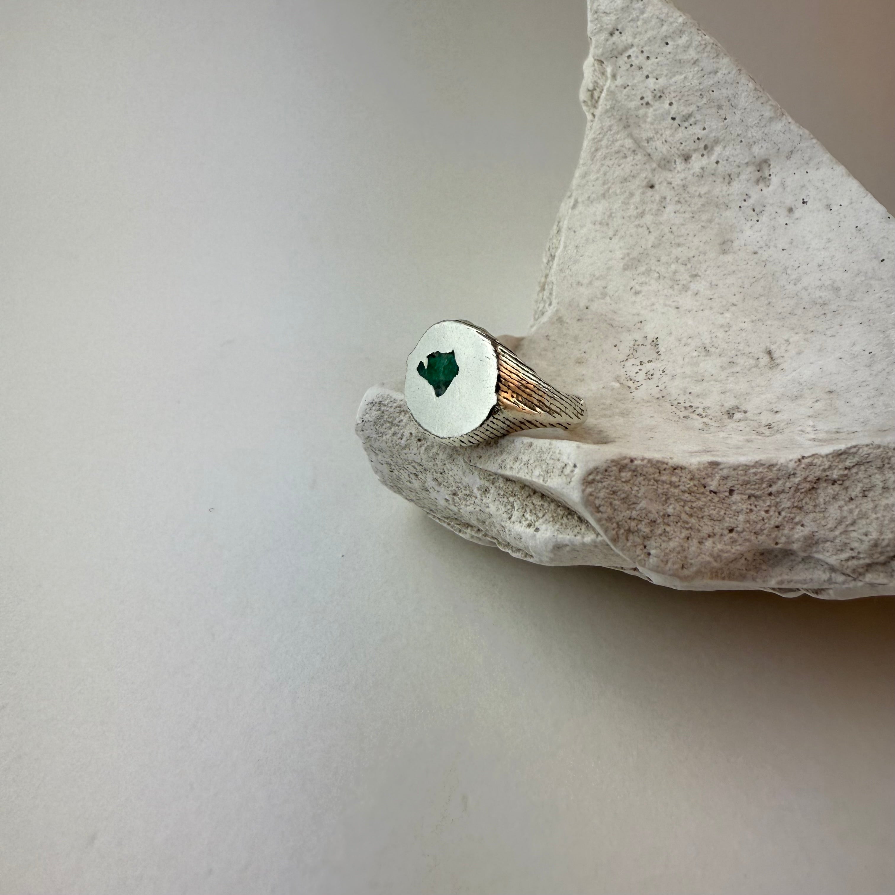 ADELIA VII | Jayne Fowler