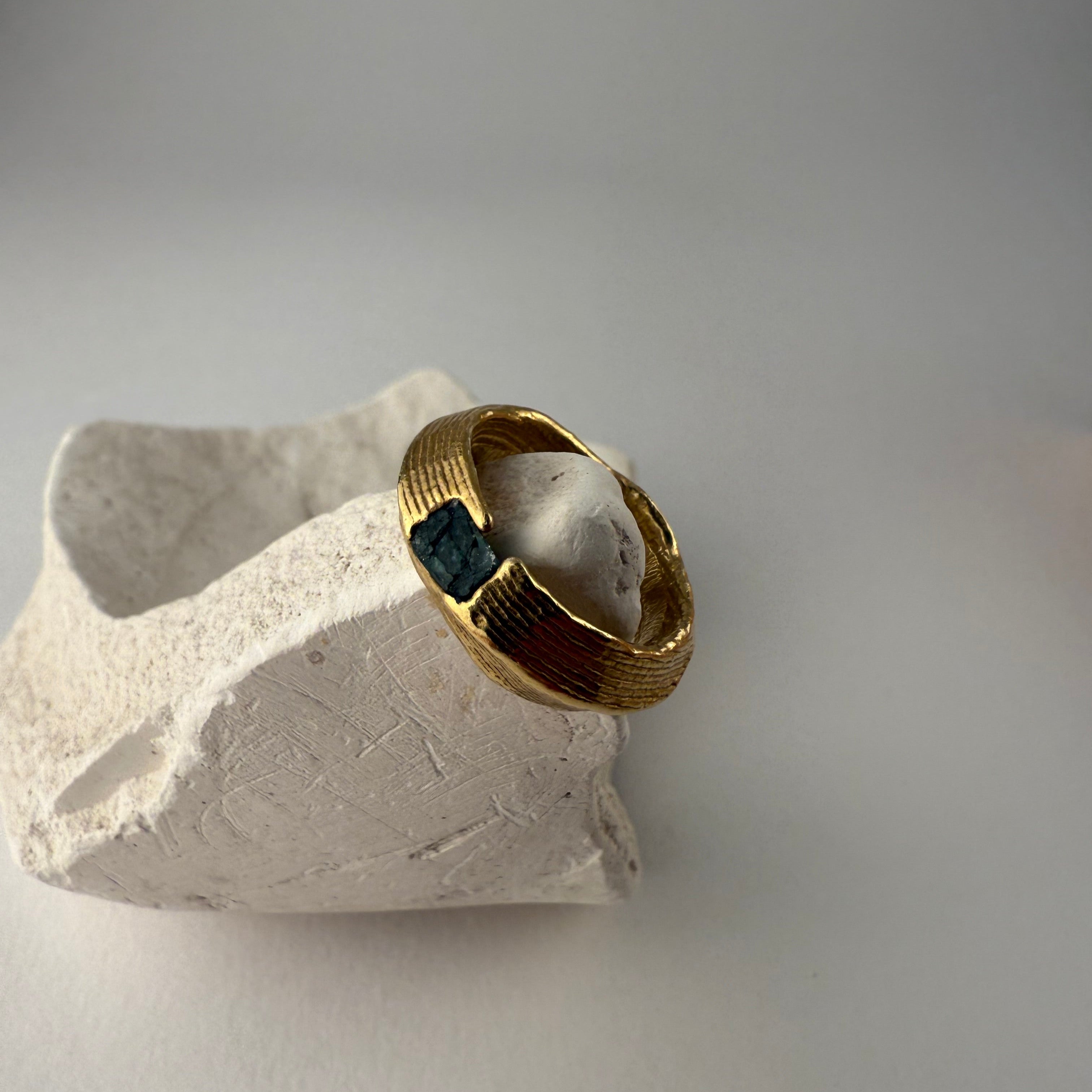 CORA VII RING | Jayne Fowler