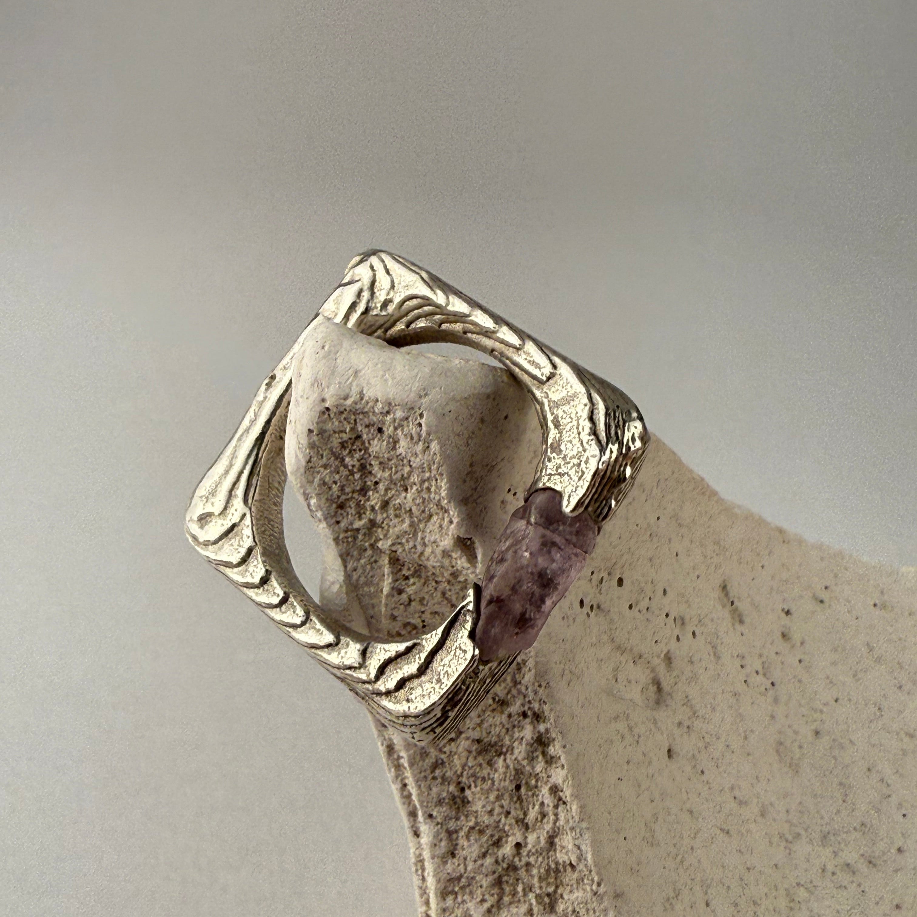 ESTELLE VII SQUARE RING | Jayne Fowler