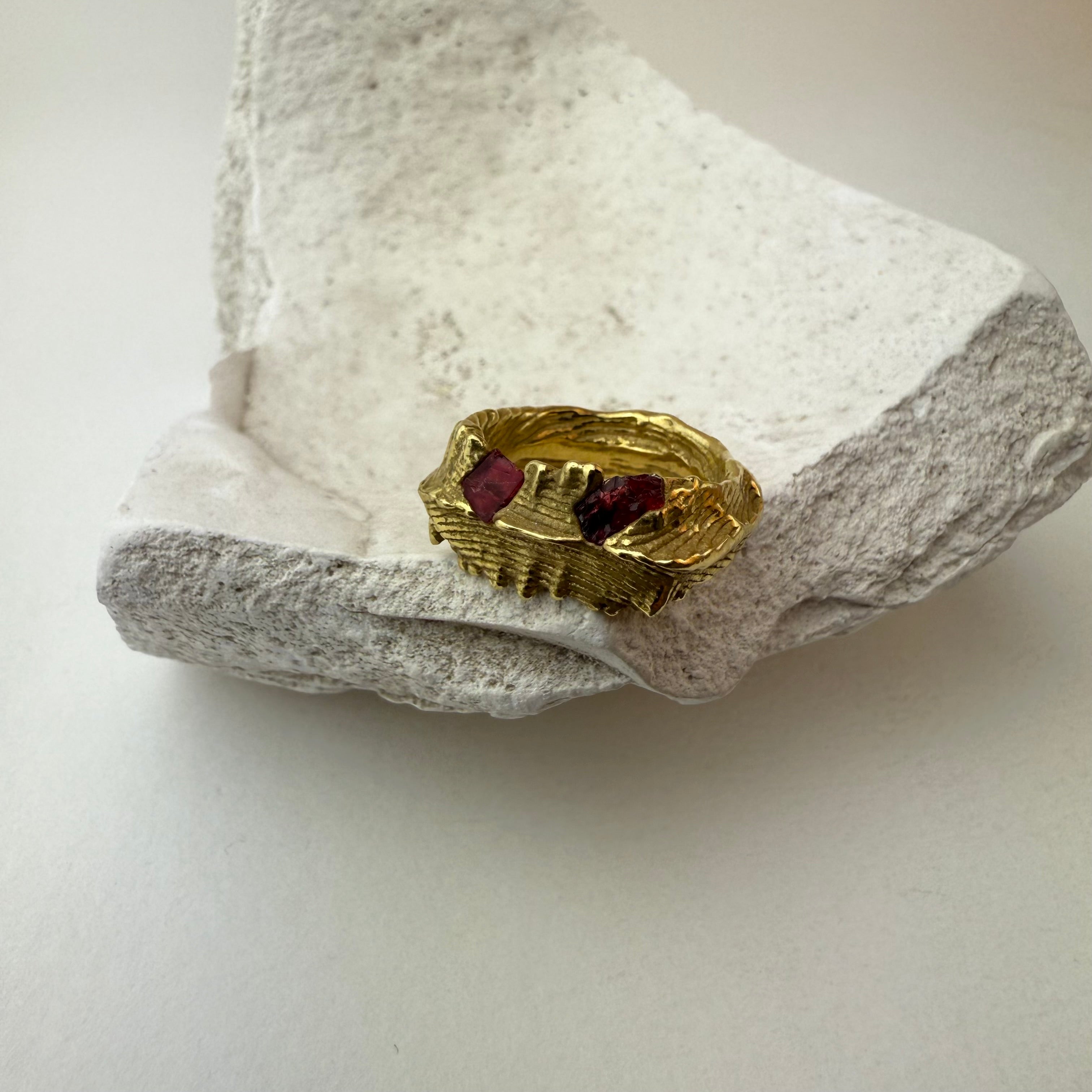 EDITH XI | Jayne Fowler